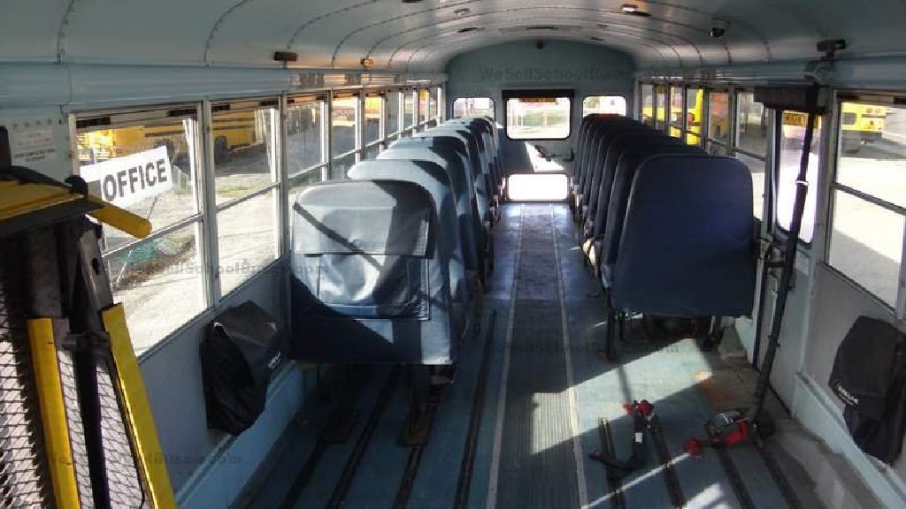 2008 Freightliner Thomas School Bus + Front Wheelchair Access - Claz.org