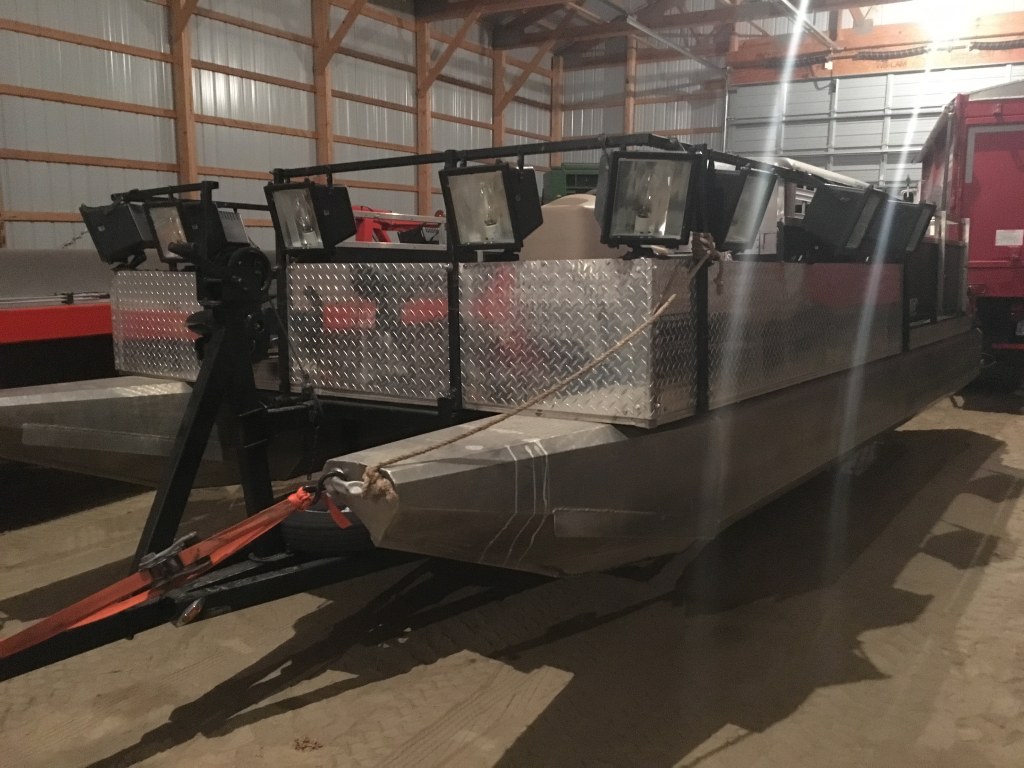 Bowfishing pontoon - Boats for Sale Offered in Atwater, MN - Claz.org