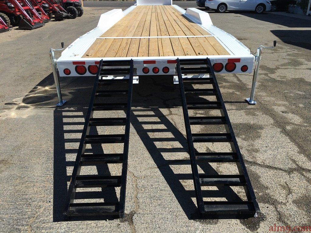 Three Car Hauler, Three Car Trailer, PJ Trailer B8443 - Claz.org