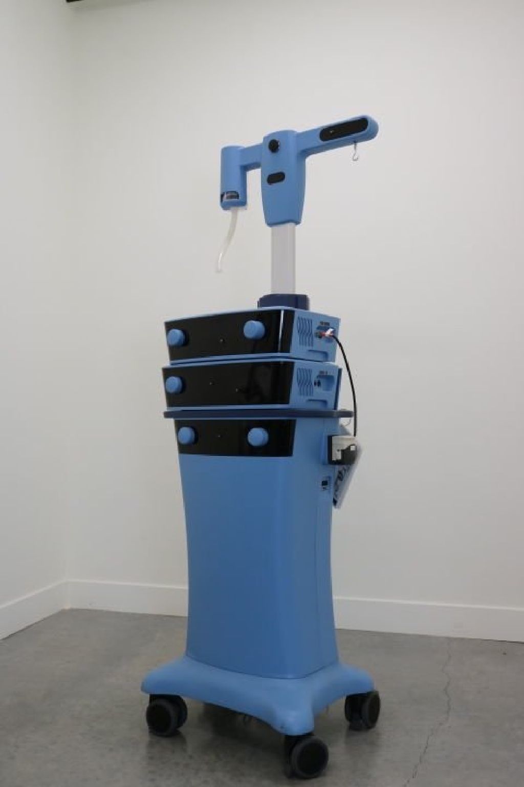 2015 SOUND SURGICAL VASER 2.2 Liposuction Unit - Claz.org