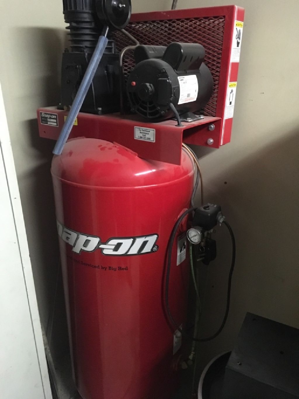 Snap on Compressor, Parts blaster. Powder coating equipment - Claz.org