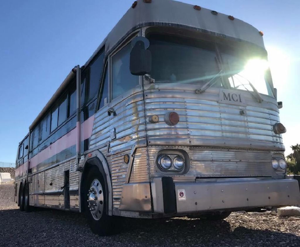 Greyhound RV Bus - Claz.org