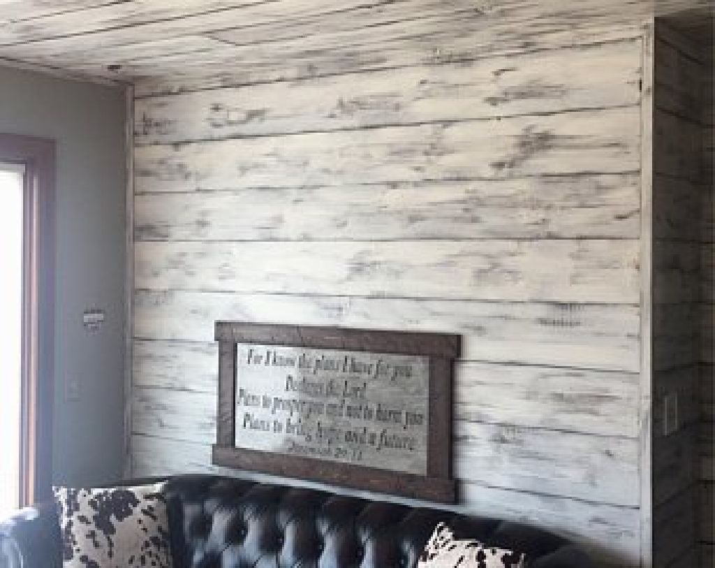 White Wash Vintage barn Siding Faded White Paint - Claz.org