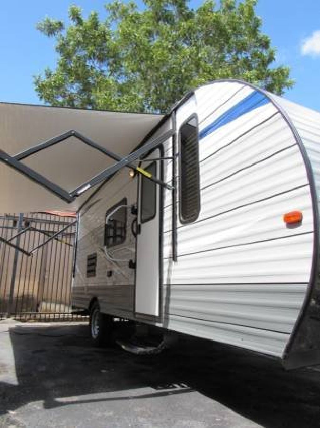 2019 Kingsport M-199Rk 19ft - Pasadena Camper RVs for Sale Offered ...